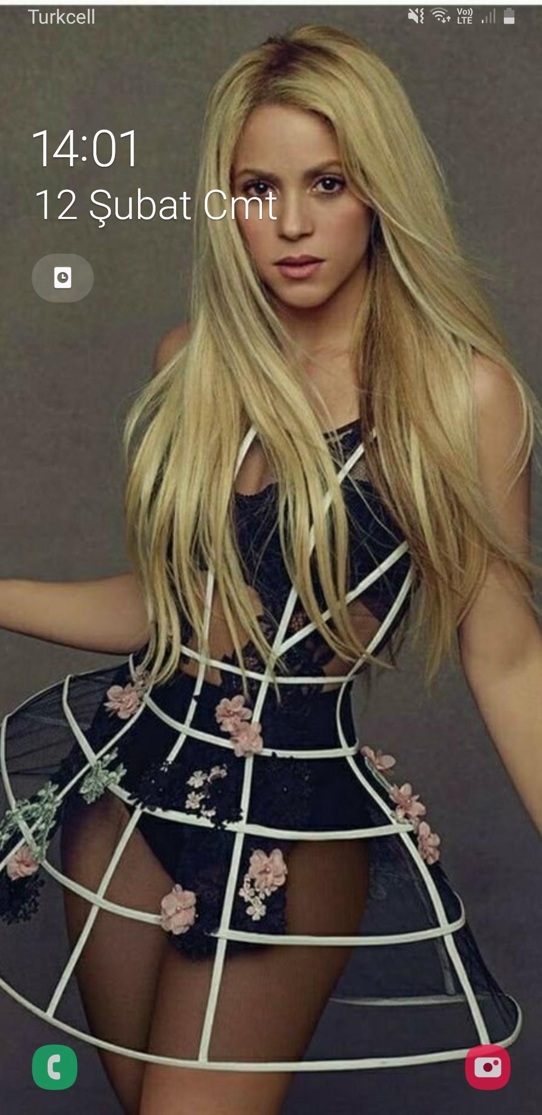 Download Shakira Wallpapers 4k android on PC