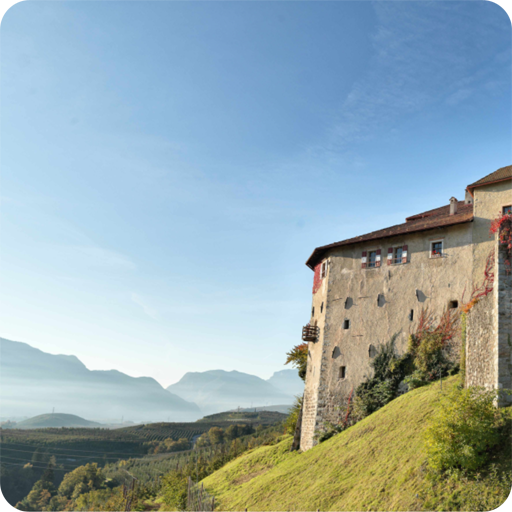 Download Castel Valer android on PC